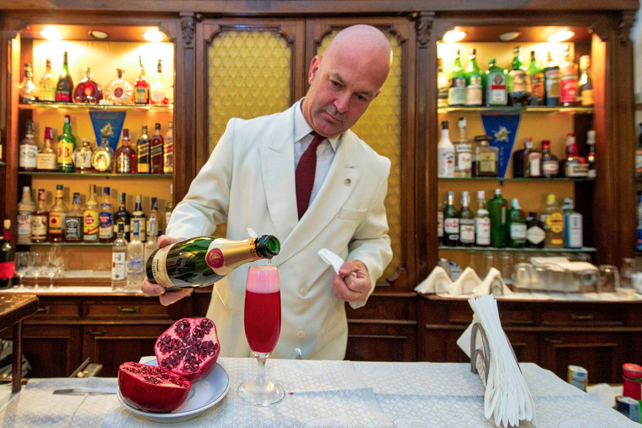 🚫 How to Avoid Tourist Traps in Venice by Marco Secchi - Venice, Italy ...