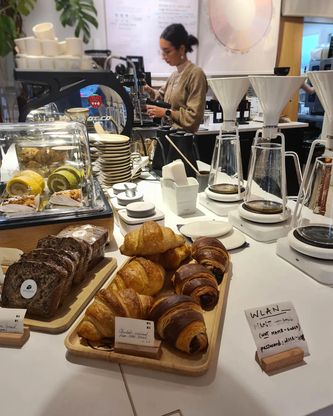 MAME Coffee Shop - Summer, Switzerland - Rexby